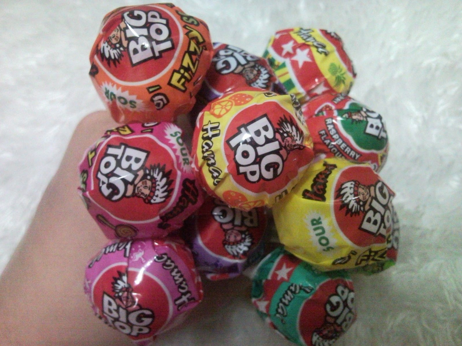 CHOCOLATE FLAVOURS BLOGSHOP: lolipop BIG TOP