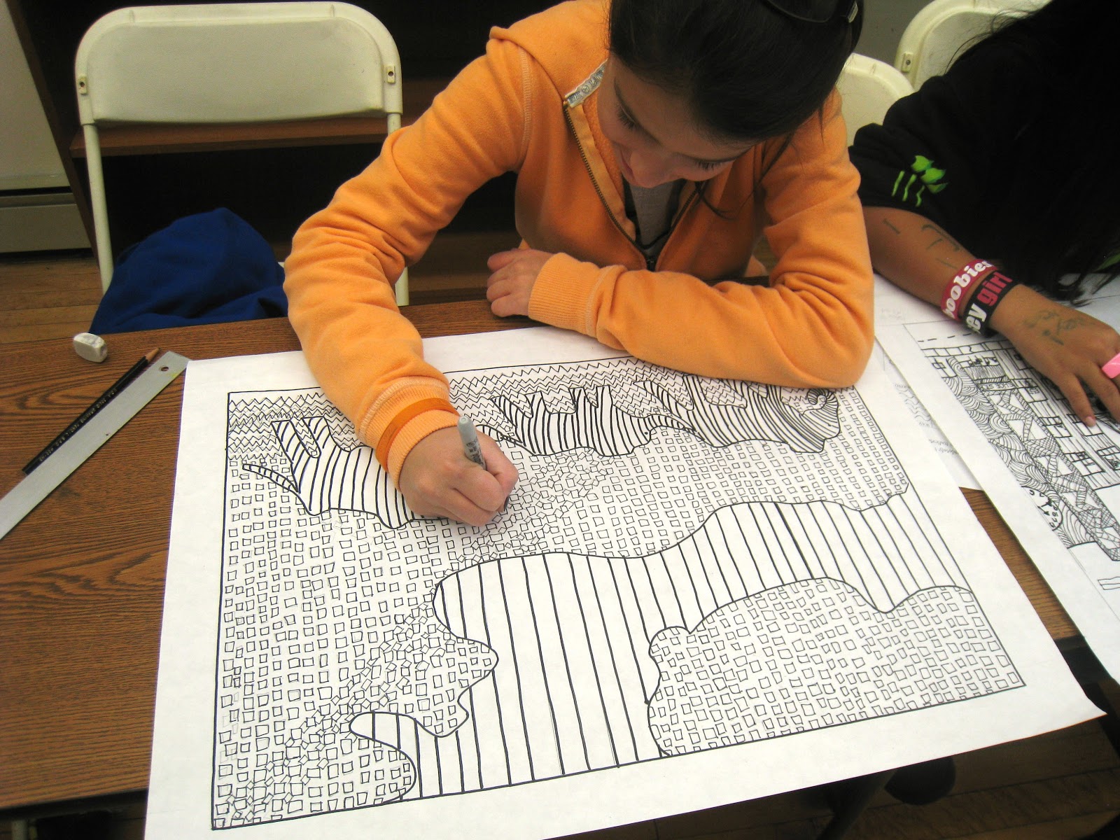 Dwight Englewood Visual Arts: 6th graders making Animal Texture Drawings...