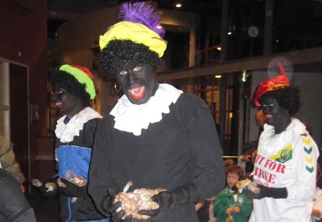 Jono is Dutch!: Ik ben Zwarte Piet!