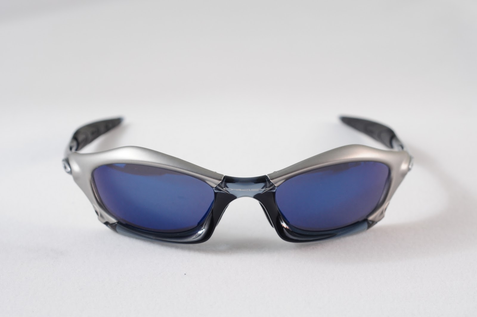 Oakley Saint: Splice Crystal Black FMJ Ice Lens