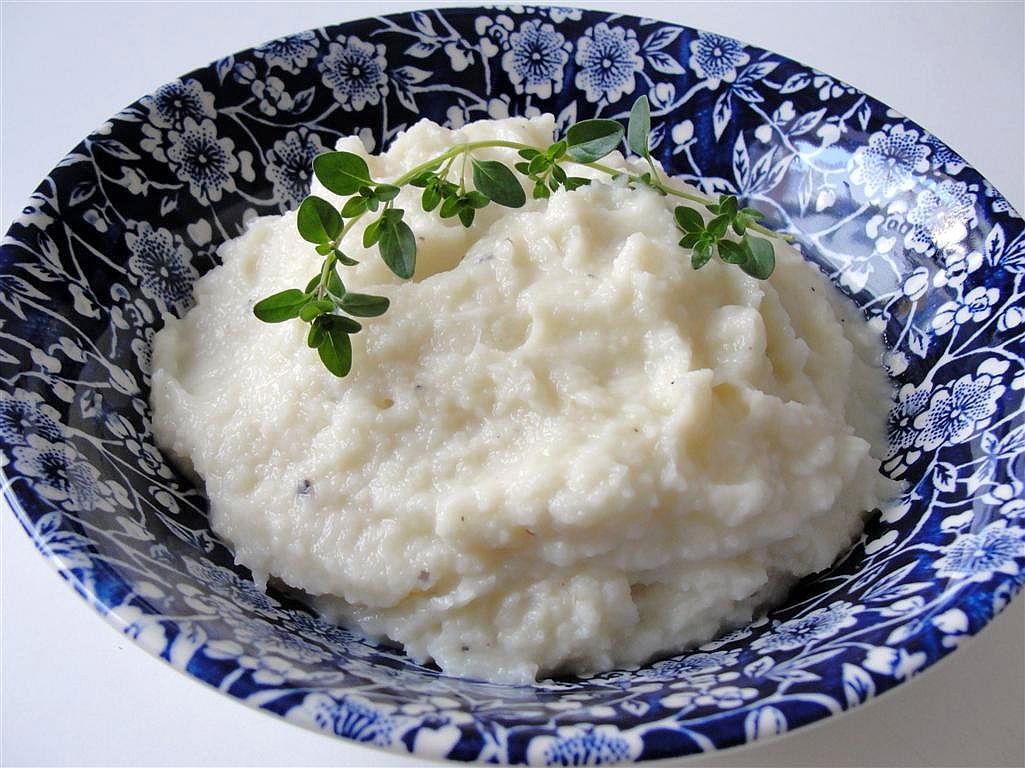 There's always thyme to cook...: Cauliflower Puree