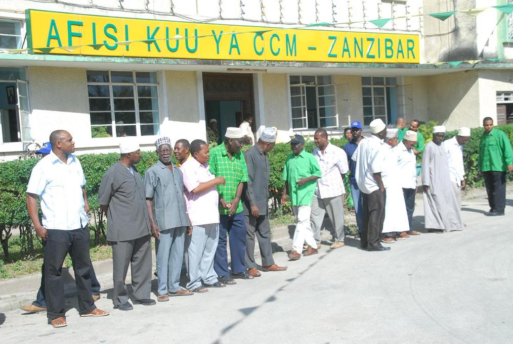 *KITIMTIMU CHA KUCHUKUA FOMU ZA URAIS ZANZIBAR - SUFIANIMAFOTO