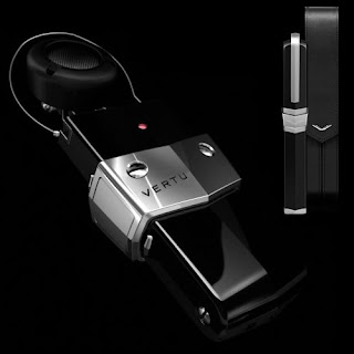 CatsAndCouture: April 2010