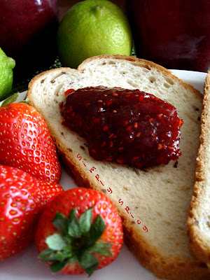 Simply Spicy: Strawberry Raspberry Jam