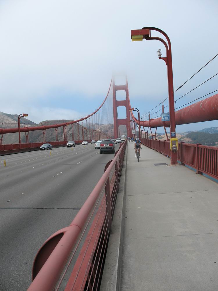 Bless This Blog: A Walk Across the Golden Gate Bridge