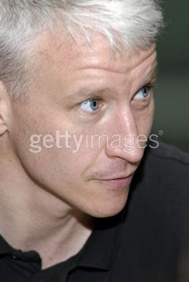 Freakspeakers: Anderson Cooper in Miami's Book Signing
