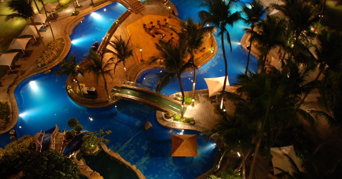 The Nomadic Pinoy: Sofitel Philippine Plaza