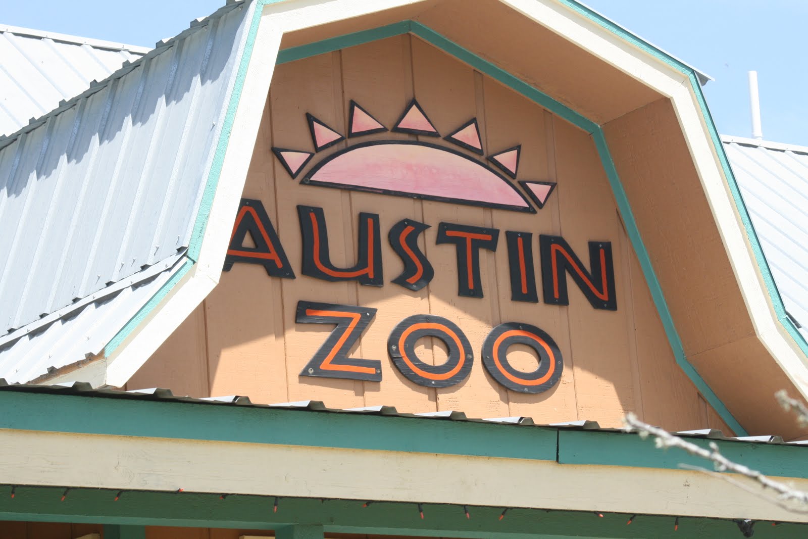 The Roberts Family: Austin Zoo???