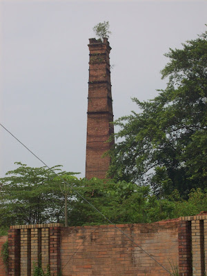 Chimneys of Malaysia: Batu Arang's Brick Kiln Factory Chimney