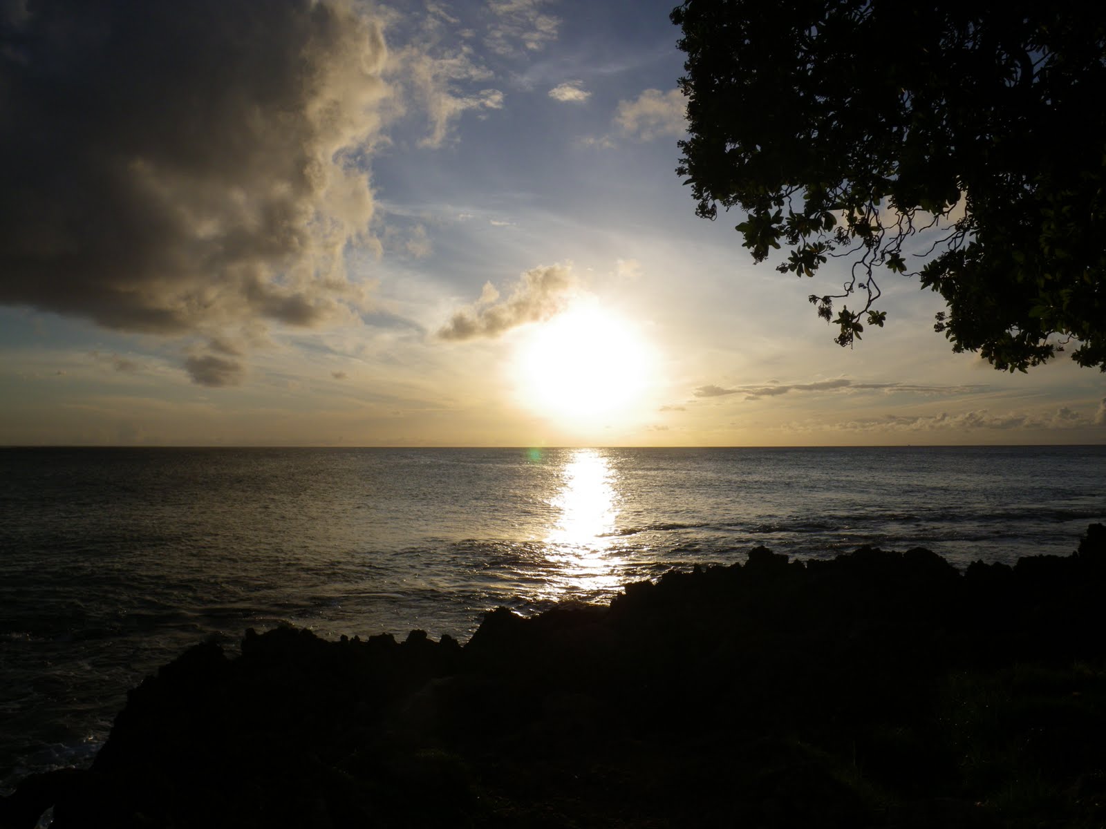 Frogma: Proper Sunset Design.