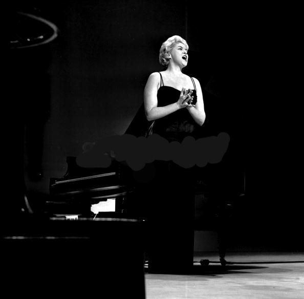 jAzZy SiNGeRs: Chris Connor