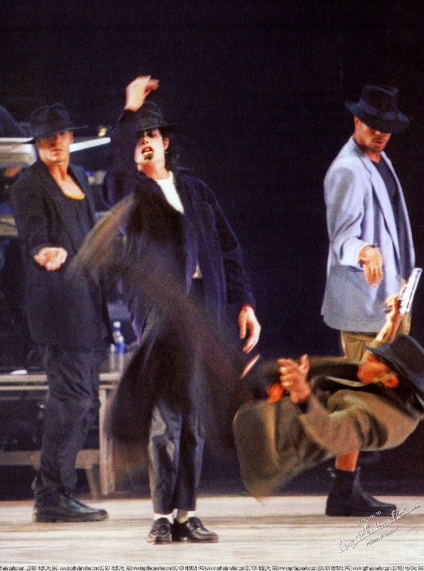 Celebrities and bodybuilding photos: Michael Jackson photos