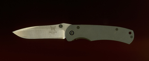 Sharptactics; Sharp, Bright and Tactical WebMagazine: Benchmade 750-101 ...
