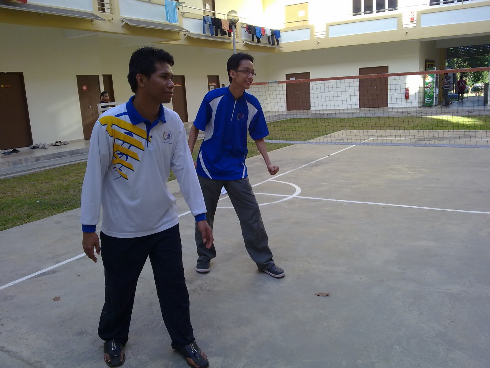 aHlan WaSaHLaN: Permainan Ikan dalam jaring