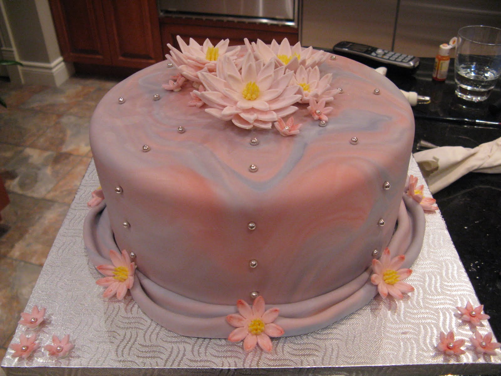 Gâteaux Design: Gateau Fleur de Lotus / Lotus flower cake