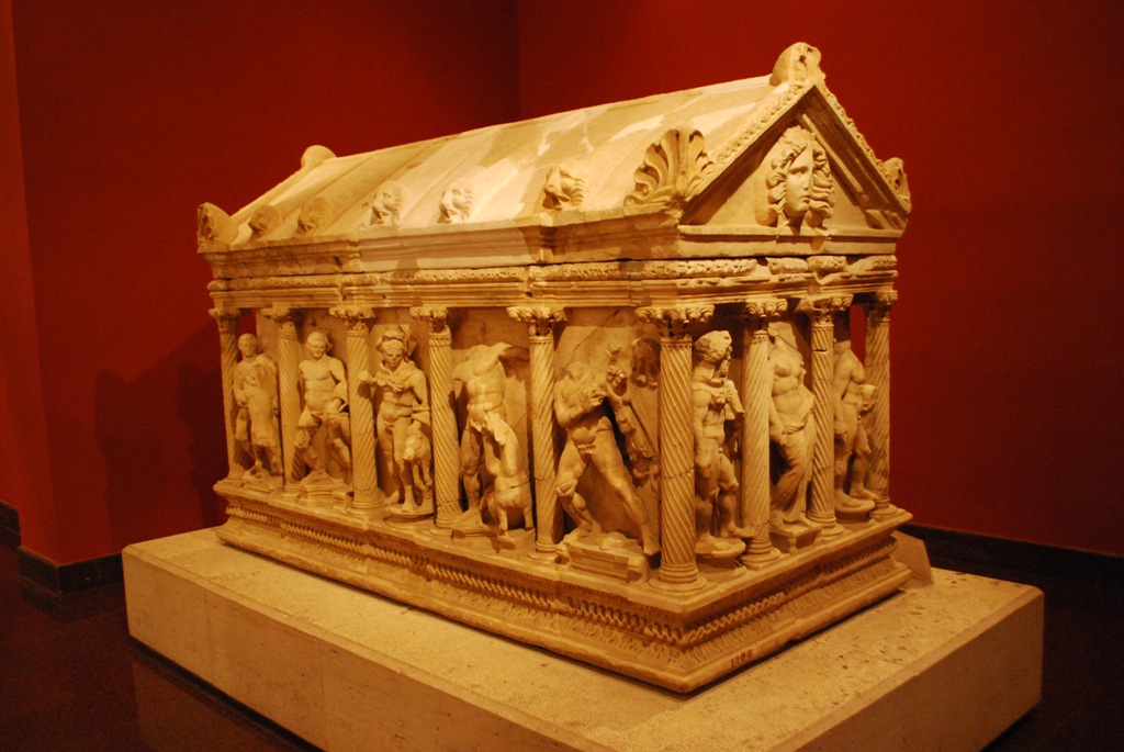 Ionarts: Sarcophagus Recovered in Geneva