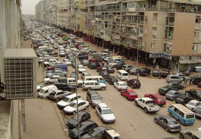 ePORTUGUÊSe: Muito Além de Quizaca com Muamba de Ginguba