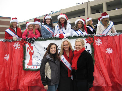 Mrs. Idaho America 2008: Boise Holiday Parade 2008
