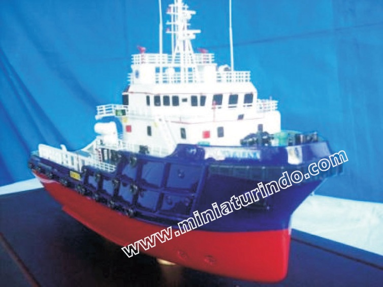 Ship Model Specialist : MINIATURINDO: Service Vessel: Anchor Handling ...