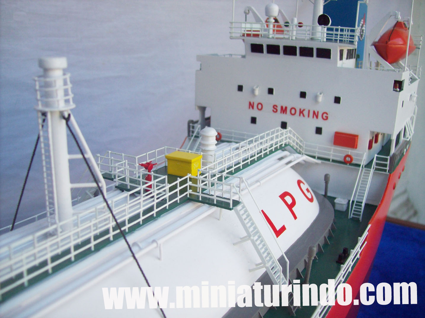 Ship Model Specialist : MINIATURINDO: LPG carrier model ship orders ...