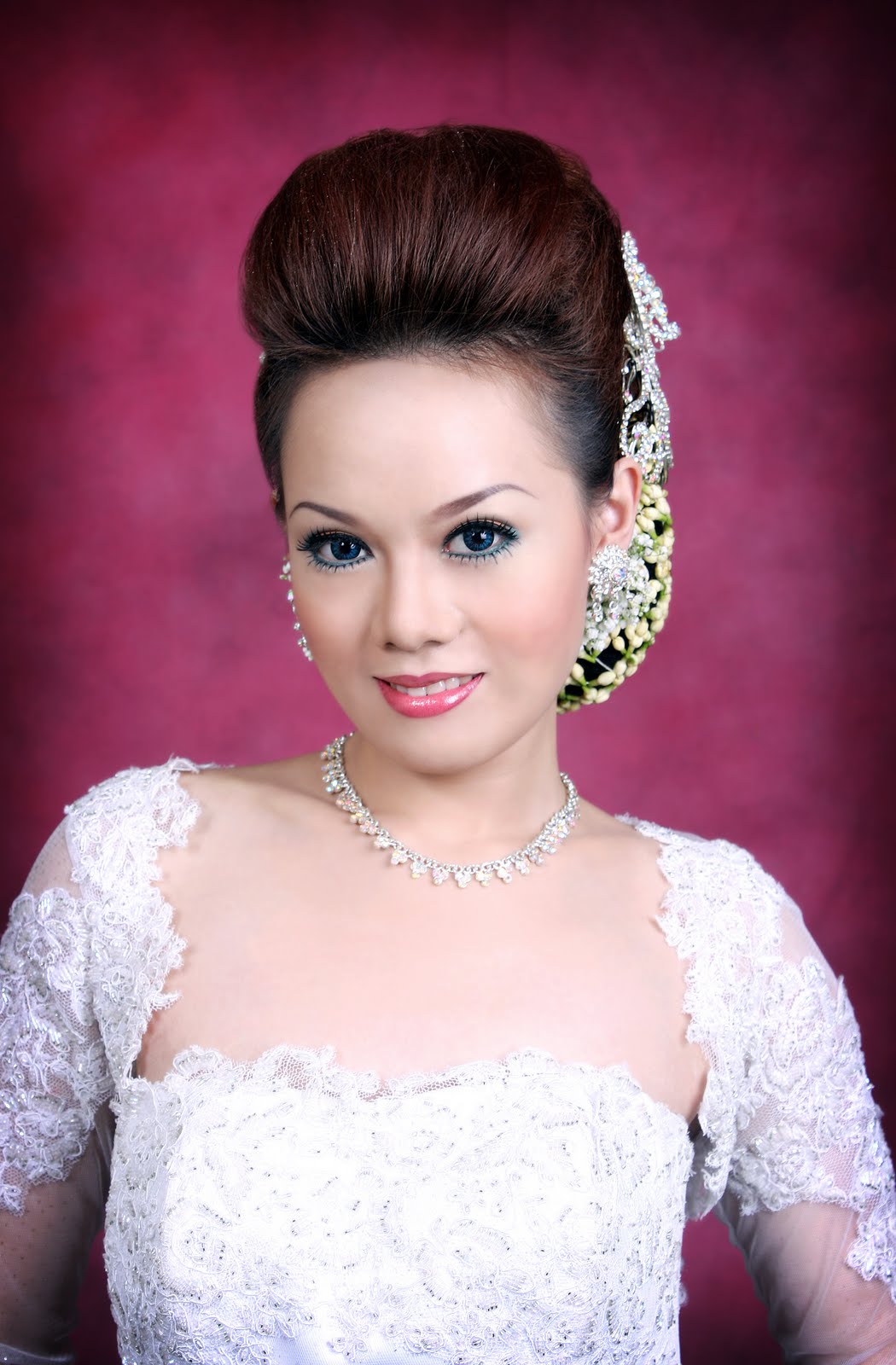 "MAKE UP ARTIS & BRIDAL" By. Lin Lin: "MAKE UP ARTIS & BRIDAL" By. Lin Lin