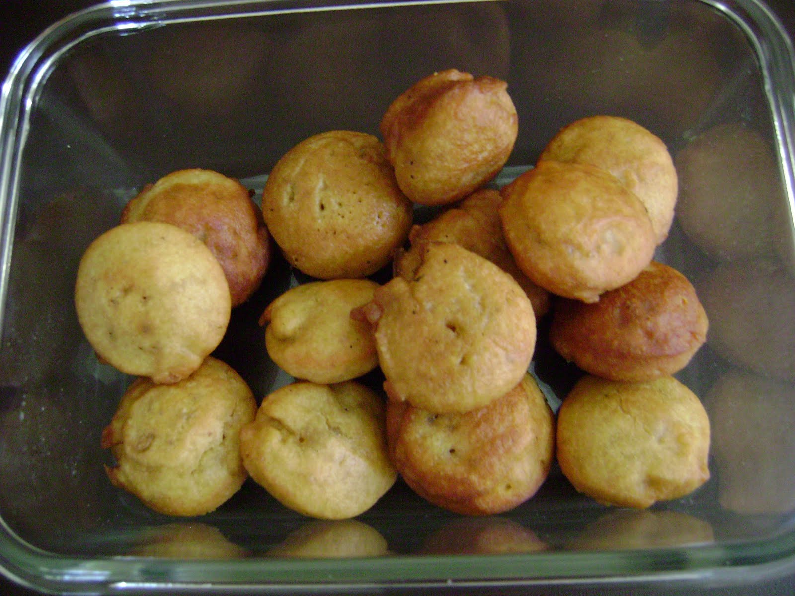 AK's Vegetarian Recipe World: Vella Appam - Sweet Appam