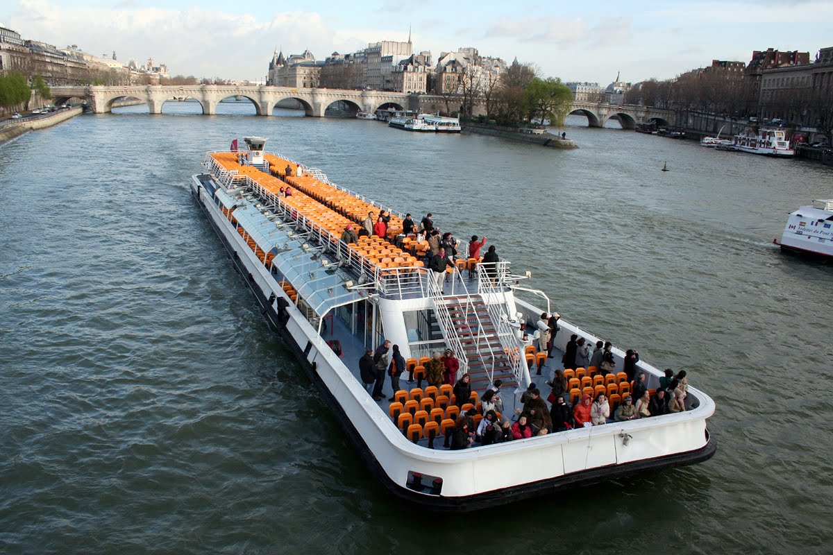 DEVIR-NÔMADE: VIAGENS & FILOSOFIA: Passeios (2): Paris de barco (o Batobus)