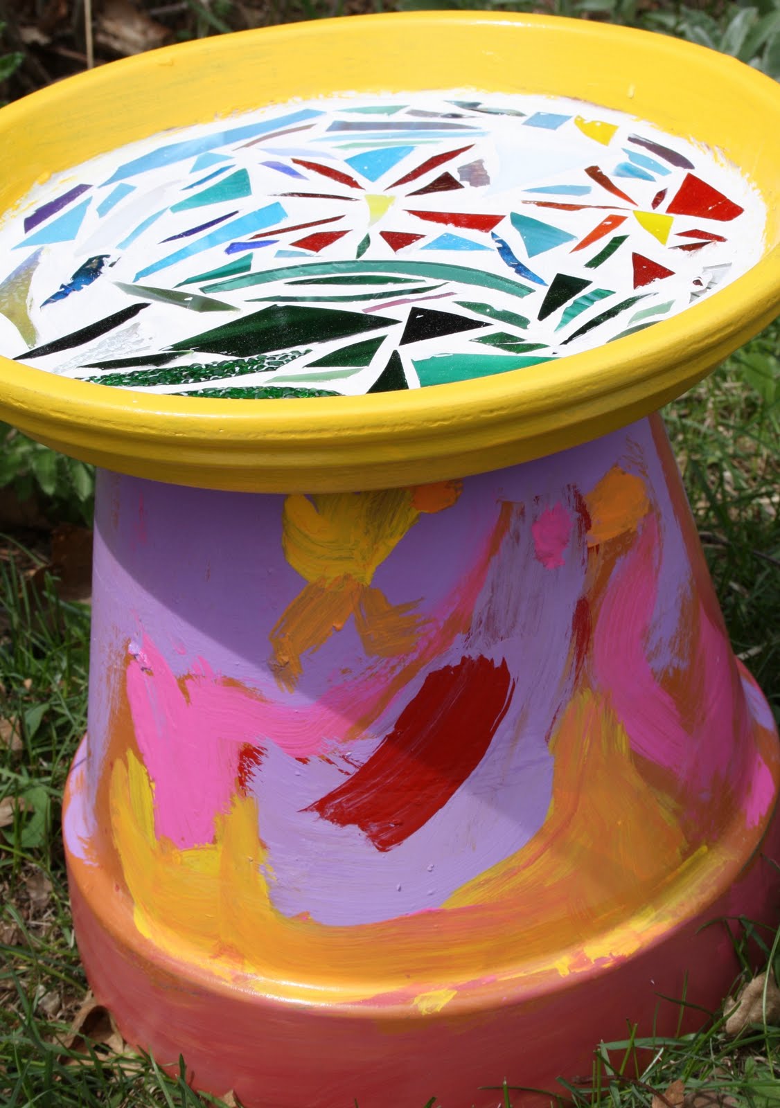 Twig and Toadstool: Mosaic Bird Bath for the Garden.