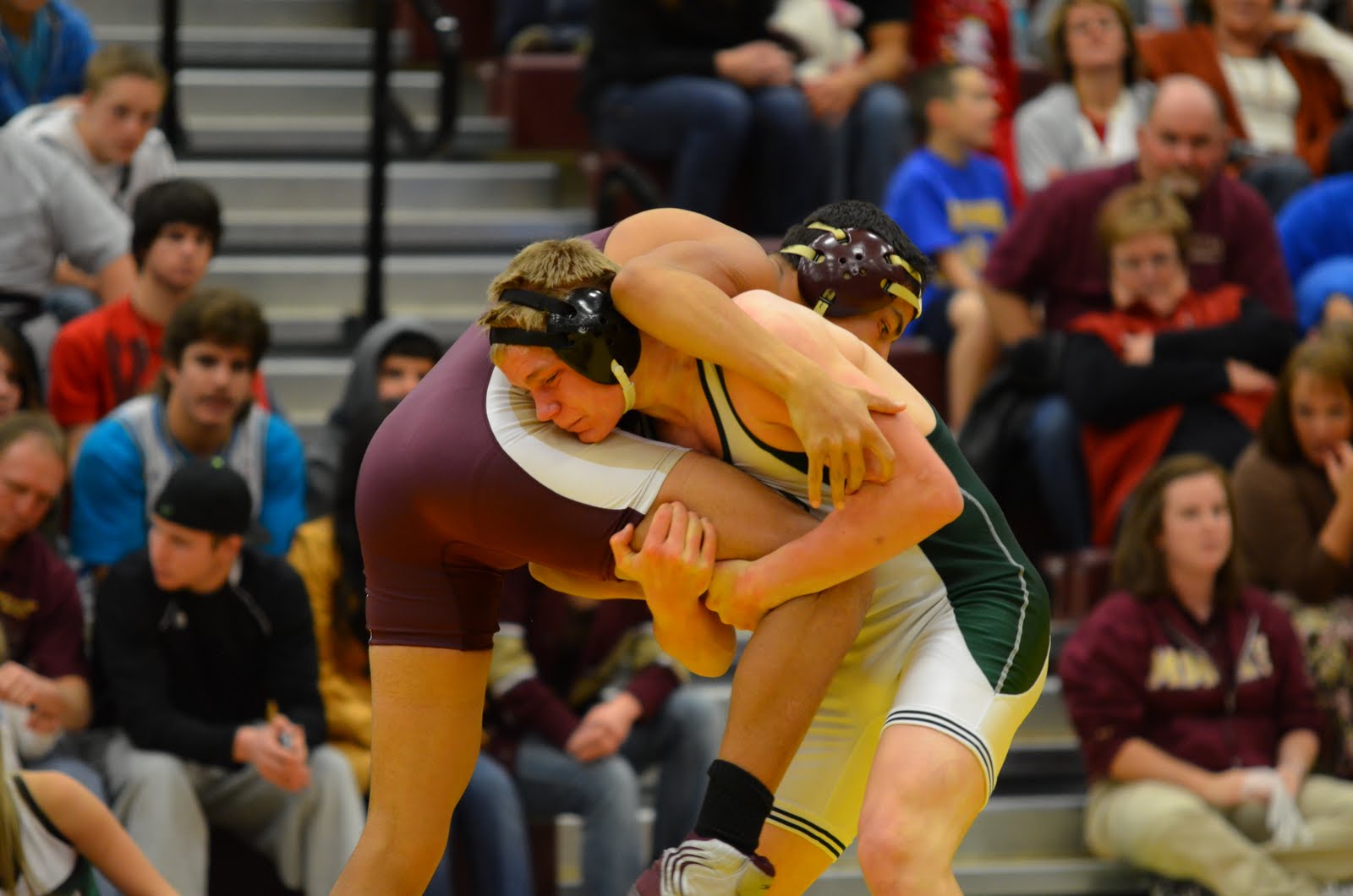 PAYSON HIGH WRESTLING TEAM: Payson @ Maple Mountain
