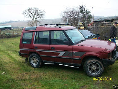 V8 Car: V8 cars for sale - 1991 LAND ROVER DISCOVERY V8 RED INJECTION