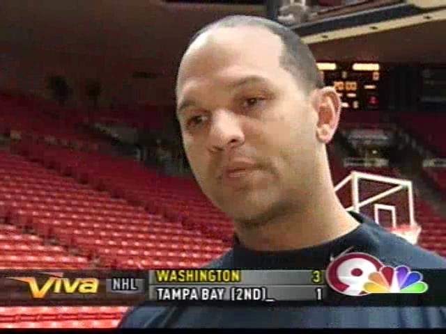 World News Blog: Tony Barbee Named Auburn Basketball Coach