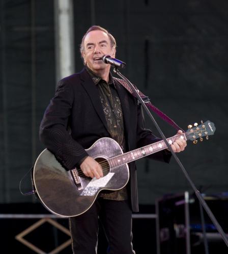 World News Blog: Neil Diamond sings `Sweet Caroline’