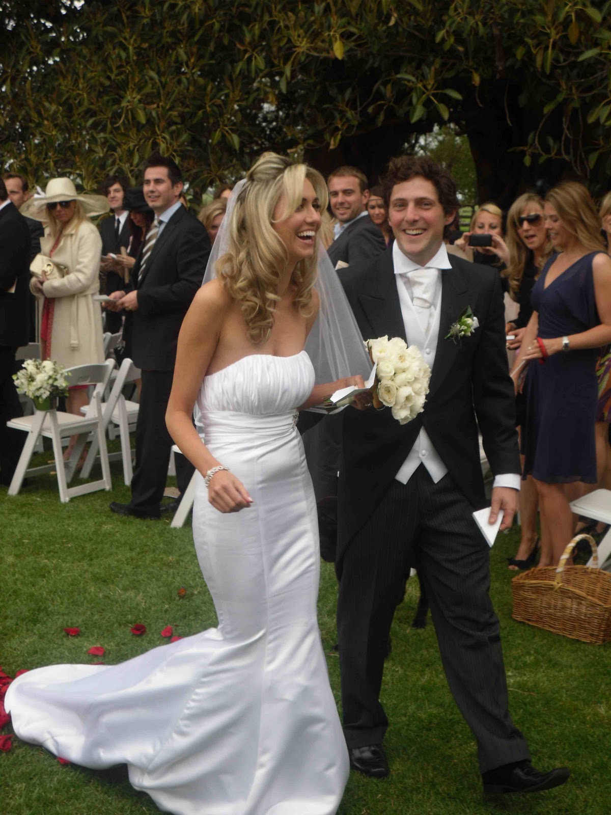 Shaynna Blaze: BERRY, A WEDDING & A MARKET