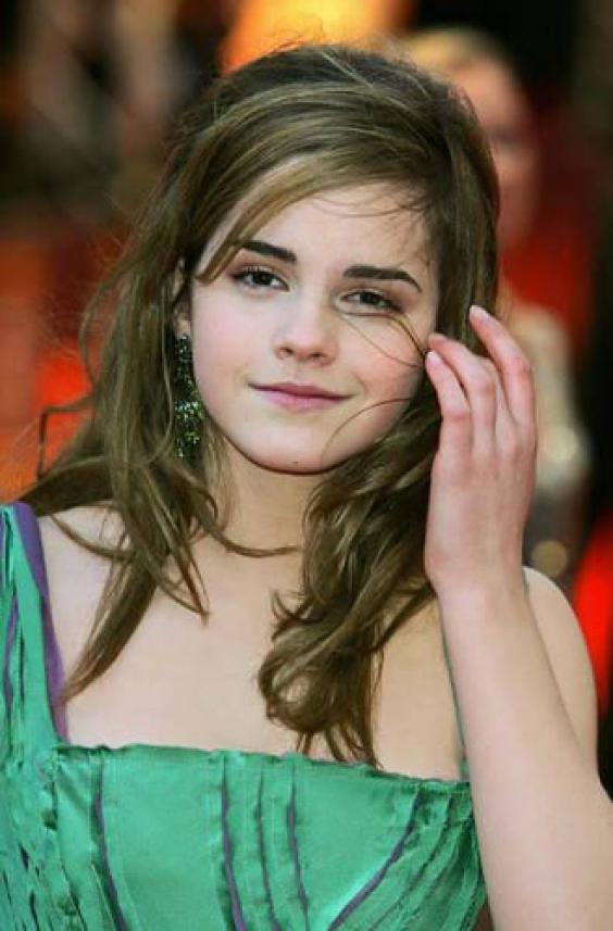 RISSA PUTRI ARTI: emma watson