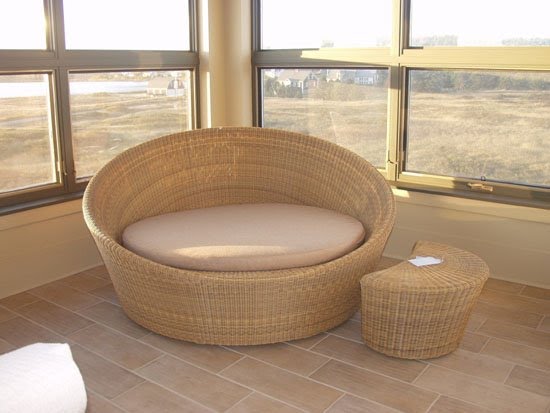 Design Moveis e Decoraçoes: Pufao , chaise meia lua , sofá concha cada ...