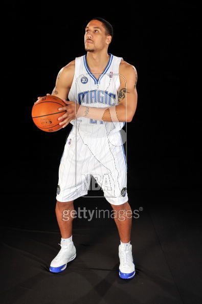 The Discrete Male: 16 May 2010