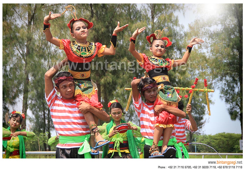 photo and sale: Perayaan Rakyat Madura