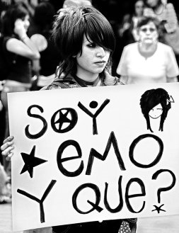 EmOss!!! *w*: HISTORIA DE LA MUSICA EMO Y SUS RAMIFICACIONES!
