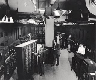 Player: First Generation Computers (1940 - 1956)