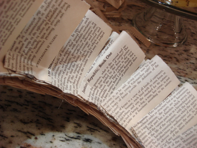 jandjhome: DIY Book Page Wreath