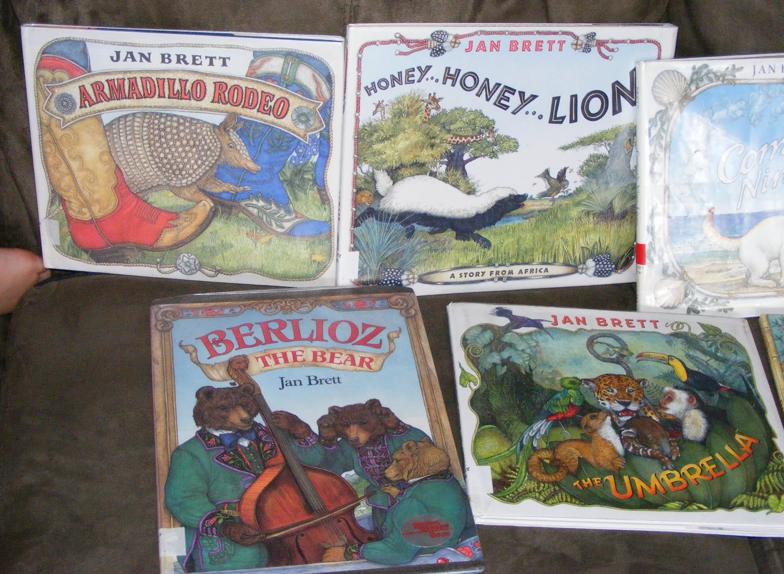 Ten kids and a Dog: Preschool Days--letter B---week 4