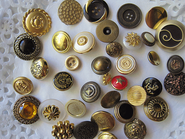 Changing Buttons, Making Buttons | Greenie Dresses For Less