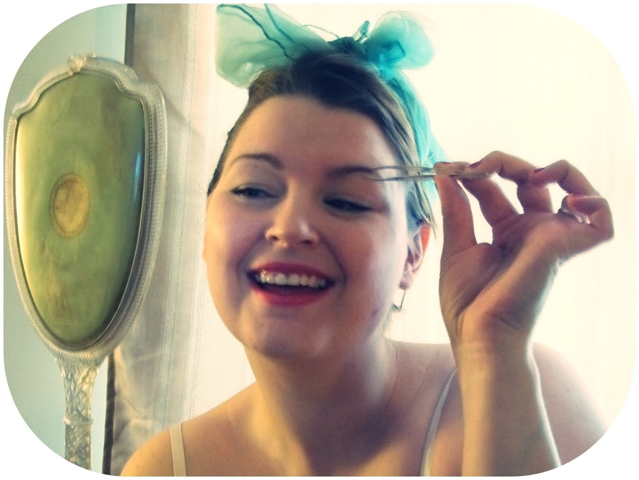Pin Up Eyebrows Tutorial