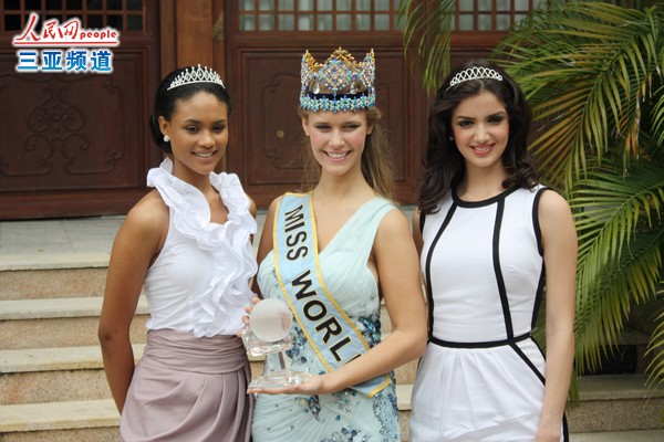 Le FashionFudge: Miss Botswana 2010, Emma Wareus crowned Miss World ...