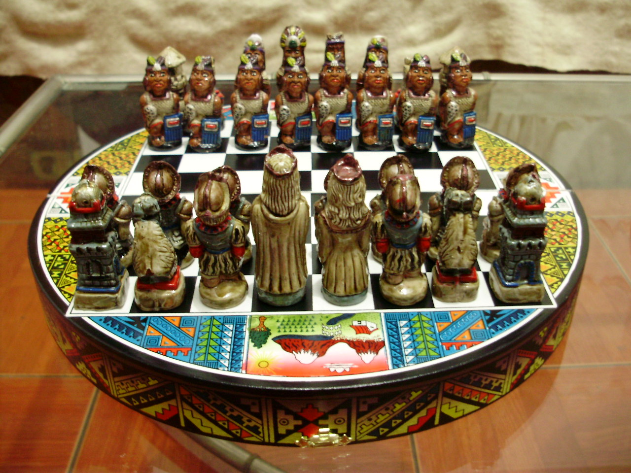Artesanias E&E Peruvian Art for the World: MODELS CHESS SET INCAS VS ...