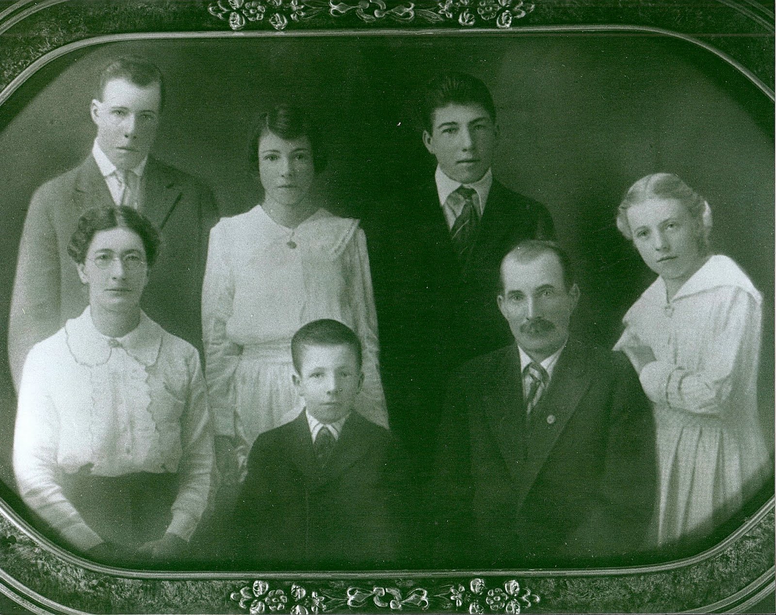 Melissa's Family is Forever: Charles Thomas Birt and Family