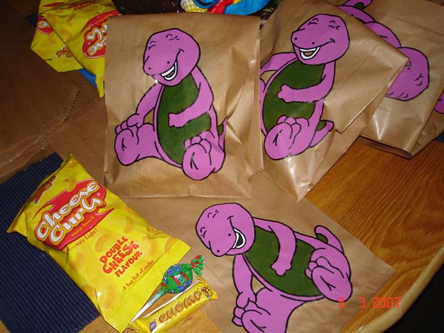SUPER PARTY FOOD: Barney