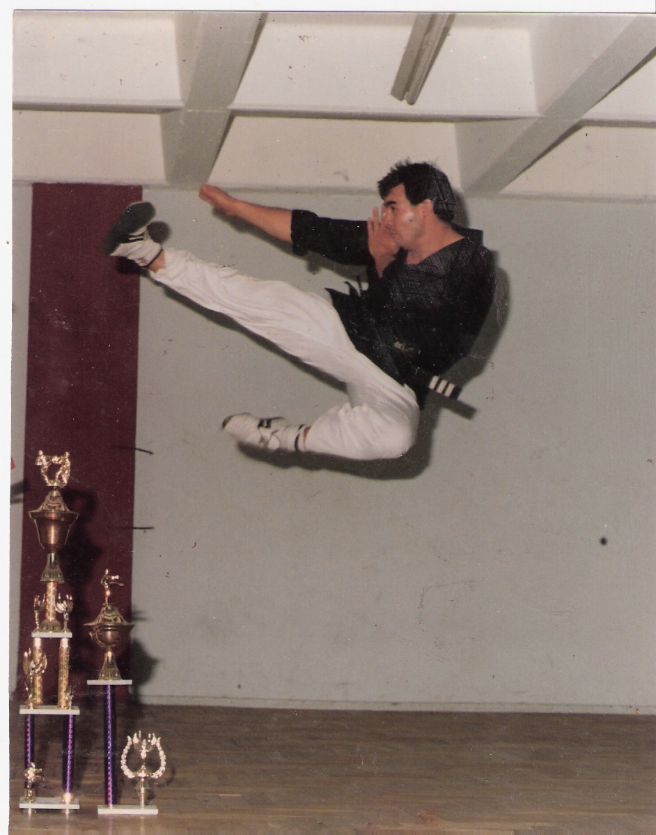 Diario Nacional Chaiu do Kwan: CHAIU DO KWAN : TECNICAS DE PIERNAS