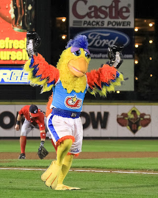 Dylan Heuer Productions: 8/28 - The Battle of the Famous Chicken