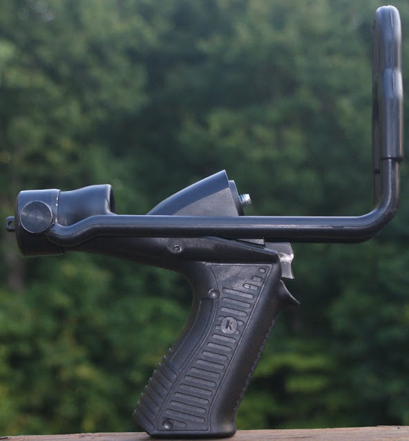 A Real Man's Objective Reviews / Gunsumer Reports: Knoxx SpecOps Folder ...